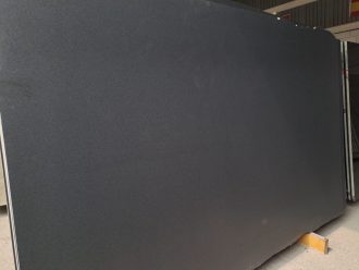 Granito Negro Absoluto Leather – Granito y Cuarzo